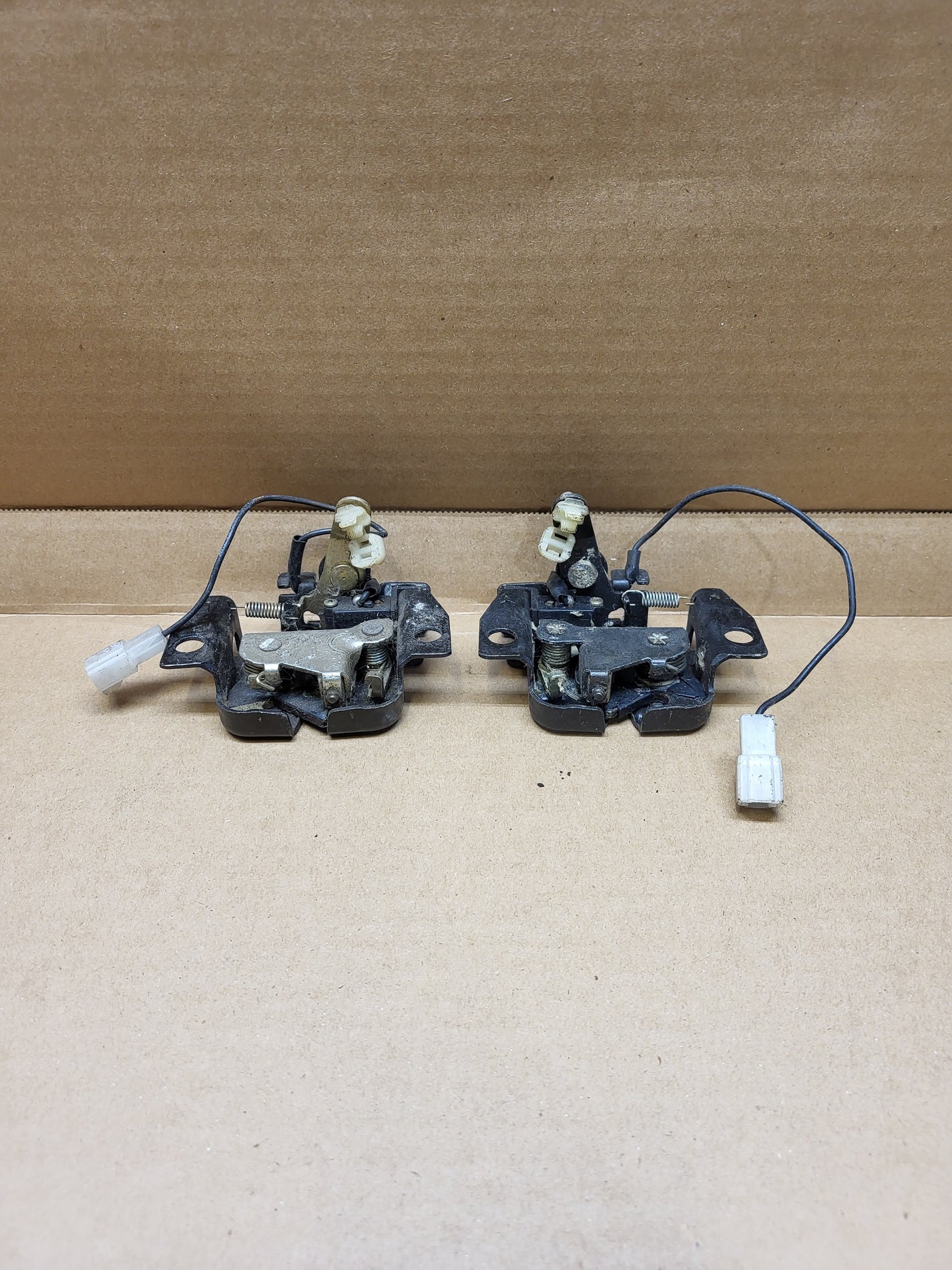 1986-1991 Mazda RX7 FC Hatch Trunk Latch Coupe – knownmotors