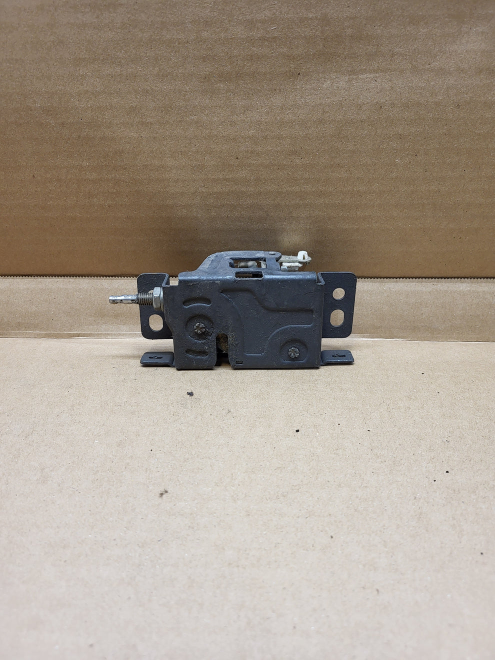 1979-1985 Mazda RX7 FB Trunk Hatch Latch – knownmotors
