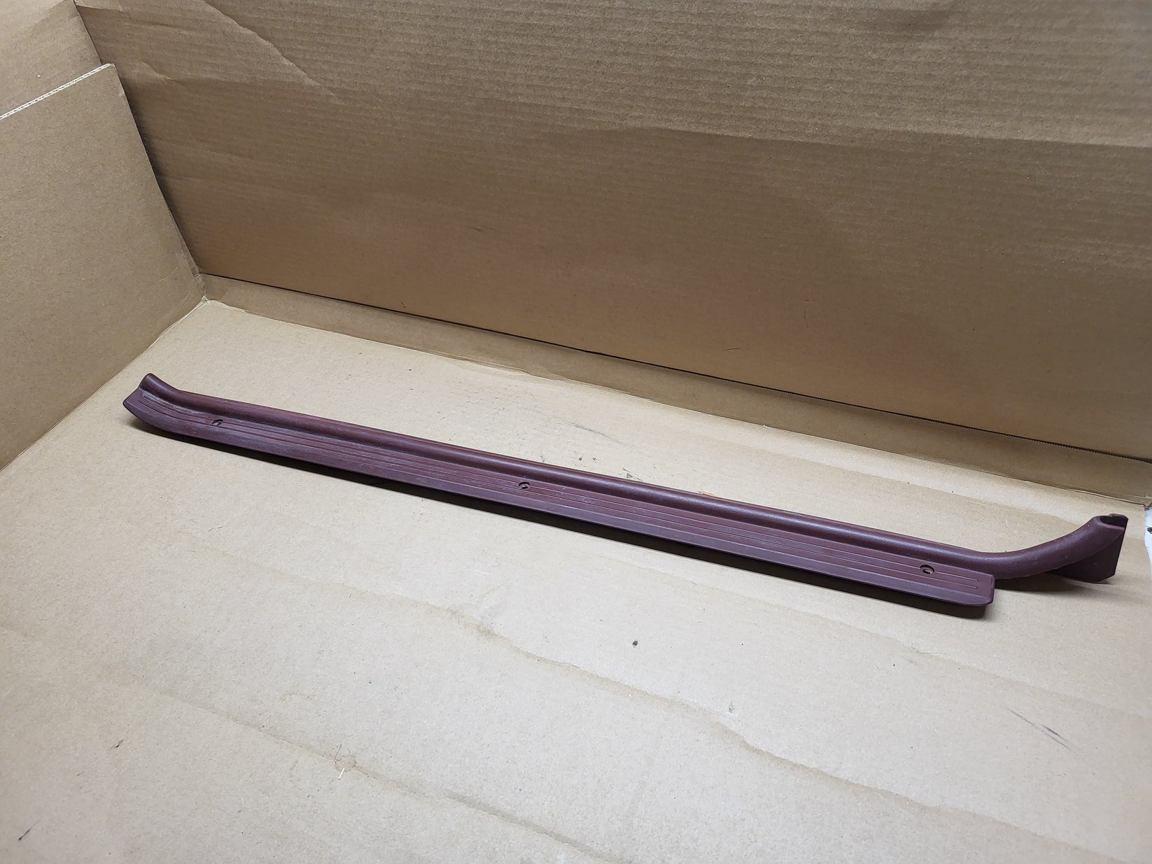 1984-1985 Mazda RX7 FB Door Sill trims Red – knownmotors